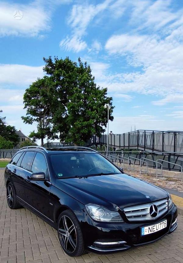 Black Mercedes-Benz c-220 2011 in Anyksciai, with an engine capacity of 2.10 L and mileage of 419 thousand km for 5900 €, photo 2 on AUTOMOTO.COM.LV
