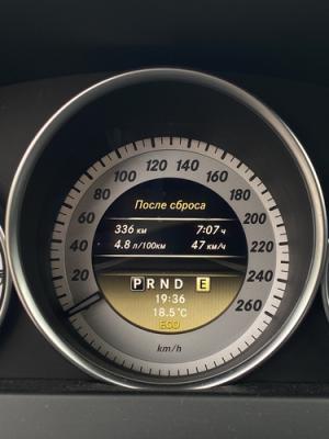 Melns Mercedes-Benz c-220 2011 Tallina, ar dzinēja tilpumu 0.00 L un nobraukumu 279 tūkst. km par 6400 €, foto 12 vietnē AUTOMOTO.COM.LV