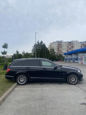 Melns Mercedes-Benz c-220 2011 Tallina, ar dzinēja tilpumu 0.00 L un nobraukumu 279 tūkst. km par 6400 €, foto 17 vietnē AUTOMOTO.COM.LV