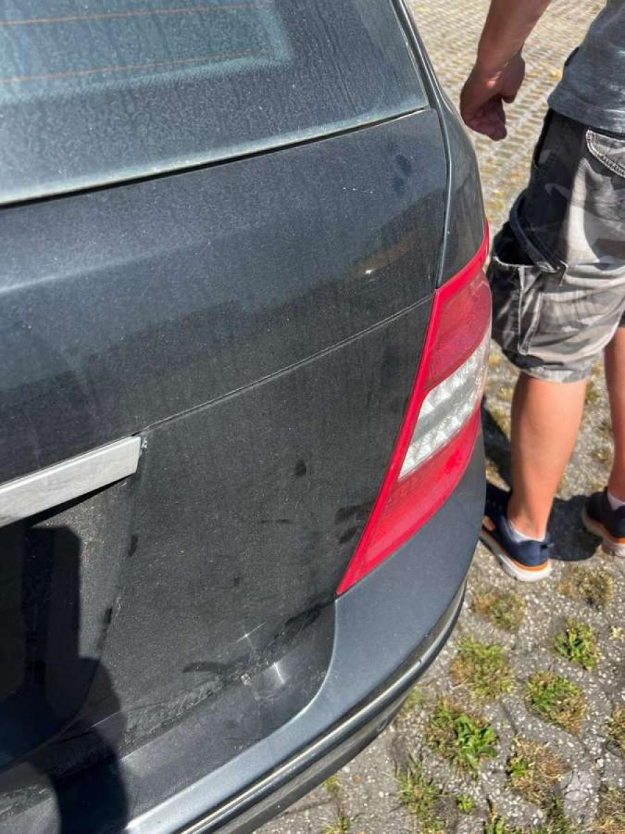 Melns Mercedes-Benz c-220 2011 Jurbarkas, ar dzinēja tilpumu 2.20 L un nobraukumu 390 tūkst. km par 2999 €, foto 5 vietnē AUTOMOTO.COM.LV