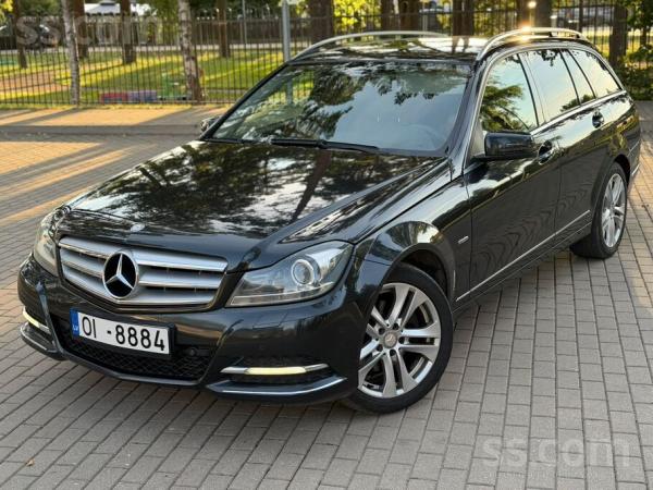 Melns Mercedes-Benz c-220 2011 Ogre, ar dzinēja tilpumu 2.10 L un nobraukumu 270 tūkst. km par 6800 €, foto 2 vietnē AUTOMOTO.COM.LV