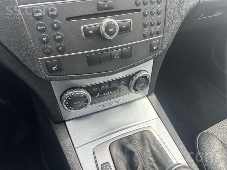 Melns Mercedes-Benz c-220 2011 Rīga, ar dzinēja tilpumu 2.10 L un nobraukumu 339 tūkst. km par 4649 €, foto 12 vietnē AUTOMOTO.COM.LV
