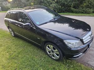 Melns Mercedes-Benz c-220 2011 Mažeikiai, ar dzinēja tilpumu 2.20 L un nobraukumu 221 tūkst. km par 4200 €, foto 5 vietnē AUTOMOTO.COM.LV