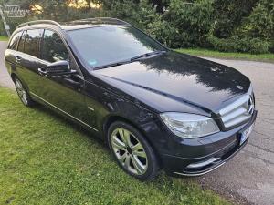 Melns Mercedes-Benz c-220 2011 Mažeikiai, ar dzinēja tilpumu 2.20 L un nobraukumu 221 tūkst. km par 4200 €, foto 8 vietnē AUTOMOTO.COM.LV
