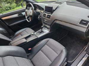 Melns Mercedes-Benz c-220 2011 Mažeikiai, ar dzinēja tilpumu 2.20 L un nobraukumu 221 tūkst. km par 4200 €, foto 16 vietnē AUTOMOTO.COM.LV