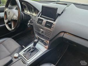 Melns Mercedes-Benz c-220 2011 Mažeikiai, ar dzinēja tilpumu 2.20 L un nobraukumu 221 tūkst. km par 4200 €, foto 17 vietnē AUTOMOTO.COM.LV