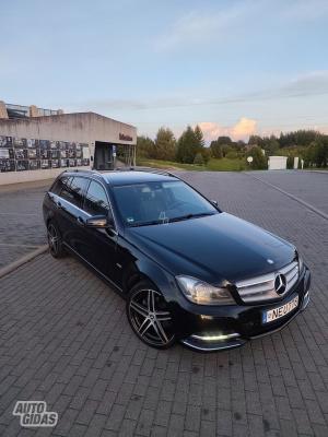 Black Mercedes-Benz c-220 2011 in Anyksciai, with an engine capacity of 2.10 L and mileage of 419 thousand km for 4950 €, photo  on AUTOMOTO.COM.LV
