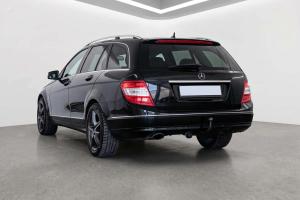 Black Mercedes-Benz c-220 2011 in Kaunas, with an engine capacity of 2.10 L and mileage of 387 thousand km for 5290 €, photo 5 on AUTOMOTO.COM.LV