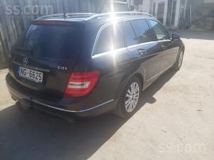 Black Mercedes-Benz c-220 2012 in Riga, with an engine capacity of 2.20 L and mileage of 256 thousand km for 6200 €, photo 5 on AUTOMOTO.COM.LV