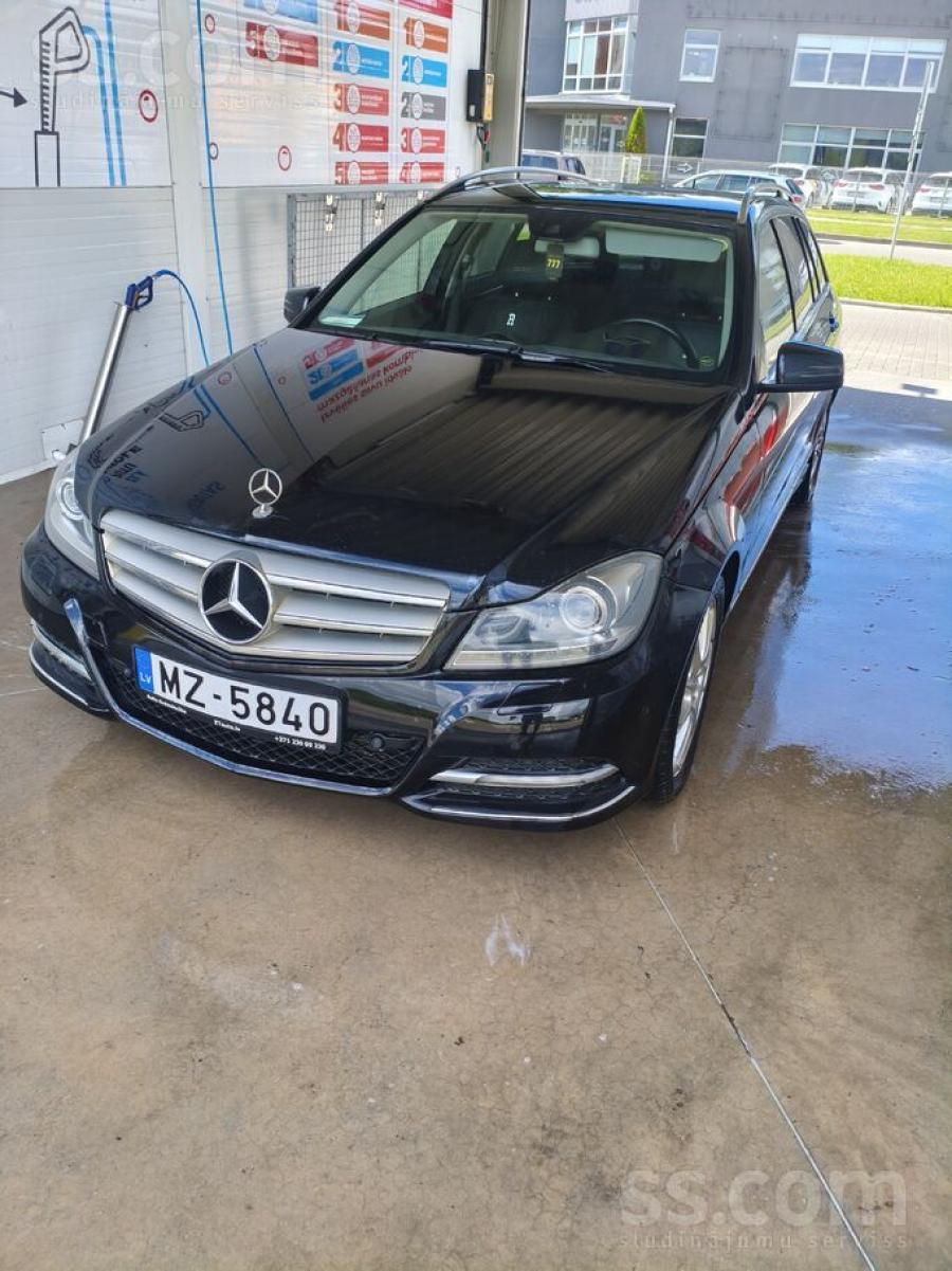 Melns Mercedes-Benz c-220 2012 Rīga, ar dzinēja tilpumu 2.20 L un nobraukumu 425 tūkst. km par 4100 €, foto 5 vietnē AUTOMOTO.COM.LV