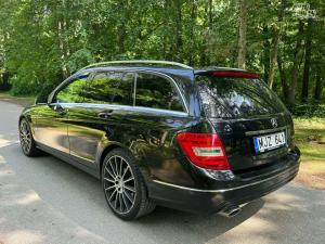 Black Mercedes-Benz c-220 2012 in Panevezys, with an engine capacity of 2.20 L and mileage of 0 thousand km for 4850 €, photo 8 on AUTOMOTO.COM.LV
