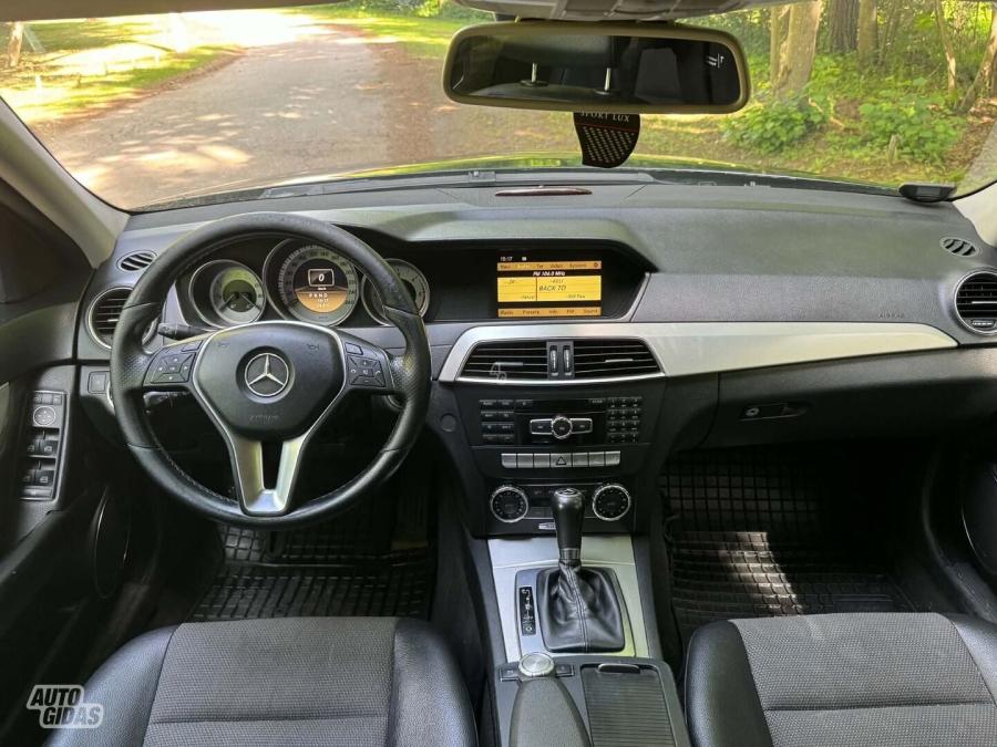 Black Mercedes-Benz c-220 2012 in Panevezys, with an engine capacity of 2.20 L and mileage of 0 thousand km for 4850 €, photo 12 on AUTOMOTO.COM.LV