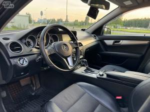 Melns Mercedes-Benz c-220 2012 Panevēža, ar dzinēja tilpumu 2.20 L un nobraukumu 0 tūkst. km par 4750 €, foto 13 vietnē AUTOMOTO.COM.LV