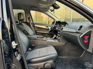 Melns Mercedes-Benz c-220 2012 Panevēža, ar dzinēja tilpumu 2.20 L un nobraukumu 0 tūkst. km par 4750 €, foto 17 vietnē AUTOMOTO.COM.LV