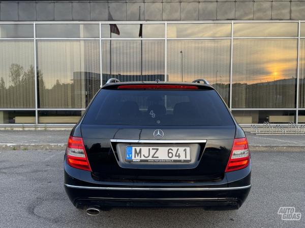 Black Mercedes-Benz c-220 2012 in Panevezys, with an engine capacity of 2.20 L and mileage of 0 thousand km for 4500 €, photo 10 on AUTOMOTO.COM.LV