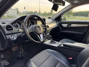Black Mercedes-Benz c-220 2012 in Panevezys, with an engine capacity of 2.20 L and mileage of 0 thousand km for 4500 €, photo 13 on AUTOMOTO.COM.LV