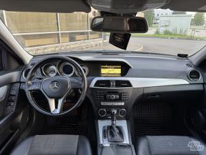 Black Mercedes-Benz c-220 2012 in Panevezys, with an engine capacity of 2.20 L and mileage of 0 thousand km for 4500 €, photo 15 on AUTOMOTO.COM.LV