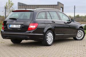 Black Mercedes-Benz c-220 2012 in Riga, with an engine capacity of 2.10 L and mileage of 0 thousand km for 5350 €, photo 9 on AUTOMOTO.COM.LV