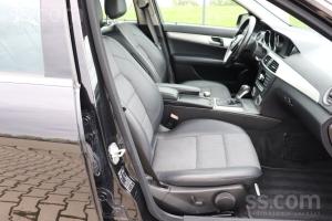 Black Mercedes-Benz c-220 2012 in Riga, with an engine capacity of 2.10 L and mileage of 0 thousand km for 5350 €, photo 21 on AUTOMOTO.COM.LV
