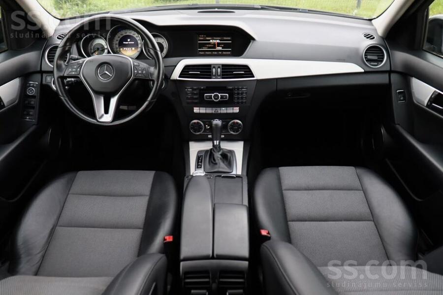 Black Mercedes-Benz c-220 2012 in Riga, with an engine capacity of 2.10 L and mileage of 0 thousand km for 5350 €, photo 22 on AUTOMOTO.COM.LV