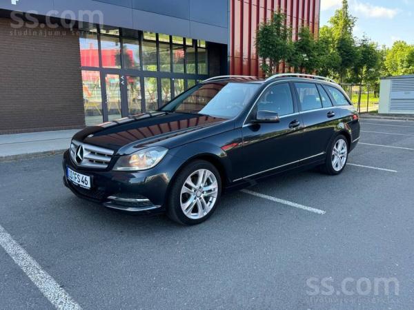 Melns Mercedes-Benz c-220 2013 Rīga, ar dzinēja tilpumu 2.20 L un nobraukumu 263 tūkst. km par 5999 €, foto 1 vietnē AUTOMOTO.COM.LV