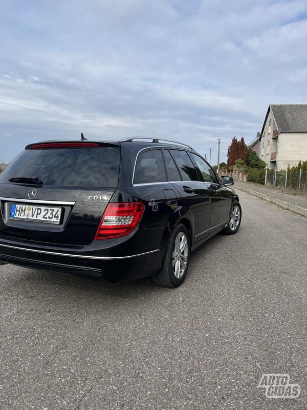 Melns Mercedes-Benz c-220 2013 Kauņa, ar dzinēja tilpumu 2.10 L un nobraukumu 300 tūkst. km par 6200 €, foto 6 vietnē AUTOMOTO.COM.LV