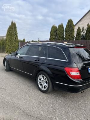 Black Mercedes-Benz c-220 2013 in Kaunas, with an engine capacity of 2.10 L and mileage of 300 thousand km for 6200 €, photo 8 on AUTOMOTO.COM.LV