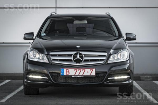 Black Mercedes-Benz c-220 2013 in Riga, with an engine capacity of 2.20 L and mileage of 311 thousand km for 6500 €, photo 2 on AUTOMOTO.COM.LV