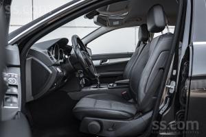 Melns Mercedes-Benz c-220 2013 Rīga, ar dzinēja tilpumu 2.20 L un nobraukumu 311 tūkst. km par 6500 €, foto 8 vietnē AUTOMOTO.COM.LV