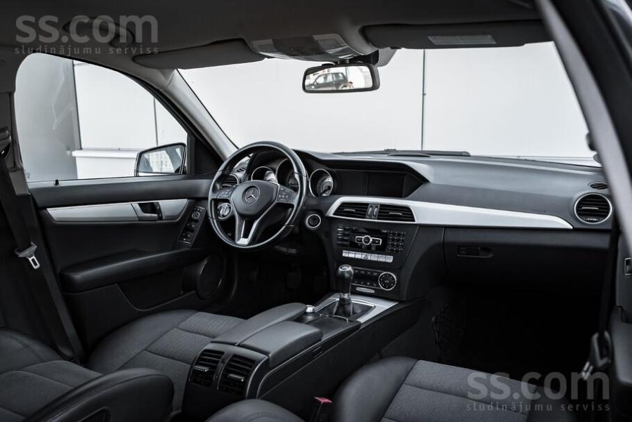 Melns Mercedes-Benz c-220 2013 Rīga, ar dzinēja tilpumu 2.20 L un nobraukumu 311 tūkst. km par 6500 €, foto 15 vietnē AUTOMOTO.COM.LV