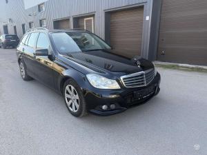 Black Mercedes-Benz c-220 2013 in Panevezys, with an engine capacity of 2.14 L and mileage of 258 thousand km for 4555 €, photo  on AUTOMOTO.COM.LV