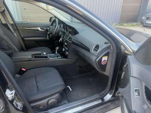 Black Mercedes-Benz c-220 2013 in Panevezys, with an engine capacity of 2.14 L and mileage of 258 thousand km for 4555 €, photo 12 on AUTOMOTO.COM.LV