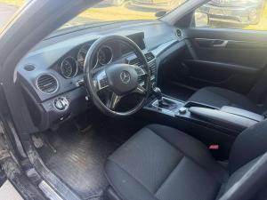 Black Mercedes-Benz c-220 2013 in Panevezys, with an engine capacity of 2.14 L and mileage of 258 thousand km for 4555 €, photo 13 on AUTOMOTO.COM.LV