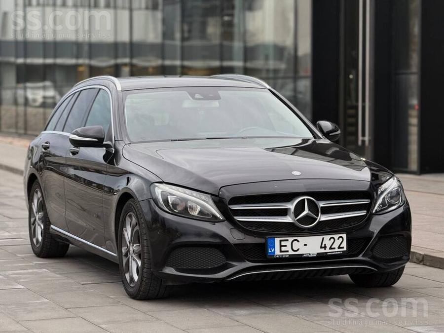 Черный Мерседес Ц 220 2014 в Рига, объемом двигателя 2.20 л и пробегом 358 тыс. км за 12490 €, фото 4 на AUTOMOTO.COM.LV