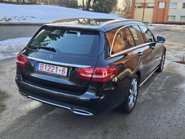 Melns Mercedes-Benz c-220 2014 Jēkabpils, ar dzinēja tilpumu 2.20 L un nobraukumu 328 tūkst. km par 12490 €, foto 9 vietnē AUTOMOTO.COM.LV