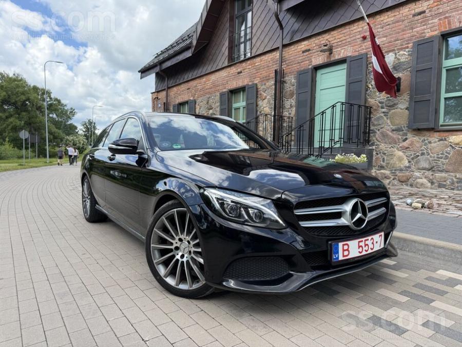 Black Mercedes-Benz c-220 2014 in Rezekne, with an engine capacity of 2.20 L and mileage of 289 thousand km for 10490 €, photo 3 on AUTOMOTO.COM.LV