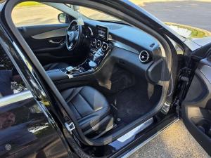 Black Mercedes-Benz c-220 2014 in Kaunas, with an engine capacity of 2.20 L and mileage of 243 thousand km for 11950 €, photo 10 on AUTOMOTO.COM.LV