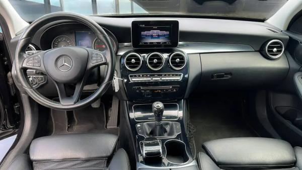 Black Mercedes-Benz c-220 2014 in Jurmala, with an engine capacity of 2.20 L and mileage of 255 thousand km for 10950 €, photo 8 on AUTOMOTO.COM.LV
