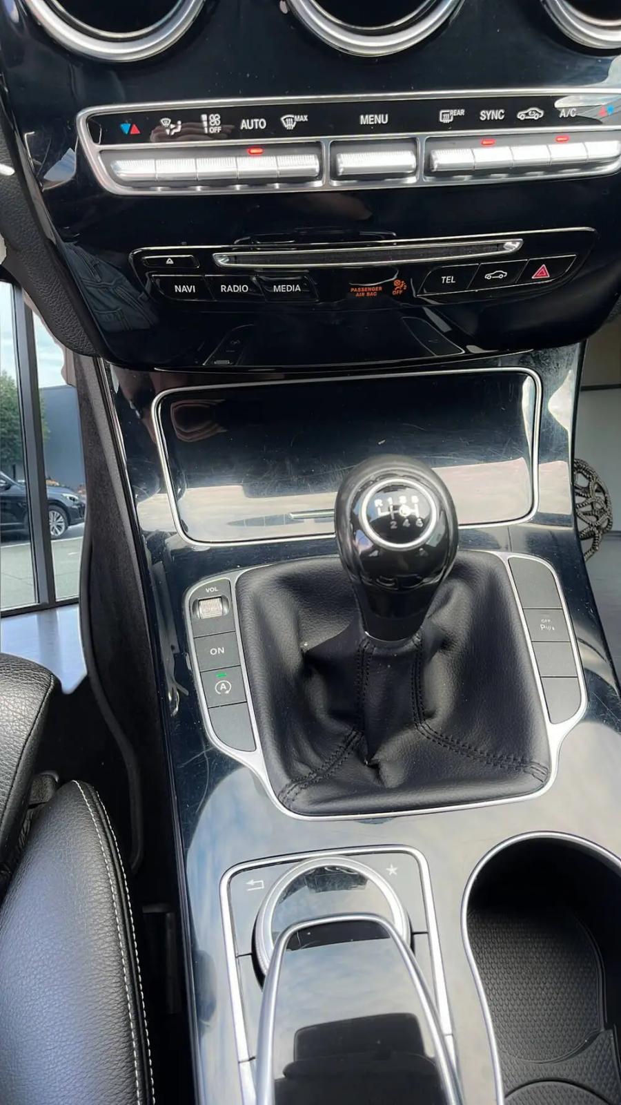 Melns Mercedes-Benz c-220 2014 Jūrmala, ar dzinēja tilpumu 2.20 L un nobraukumu 255 tūkst. km par 10950 €, foto 13 vietnē AUTOMOTO.COM.LV
