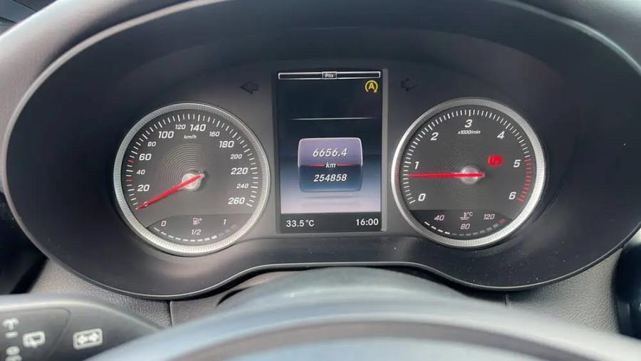 Melns Mercedes-Benz c-220 2014 Jūrmala, ar dzinēja tilpumu 2.20 L un nobraukumu 255 tūkst. km par 10950 €, foto 17 vietnē AUTOMOTO.COM.LV