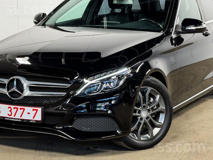 Melns Mercedes-Benz c-220 2014 Jūrmala, ar dzinēja tilpumu 2.20 L un nobraukumu 255 tūkst. km par 11450 €, foto 3 vietnē AUTOMOTO.COM.LV