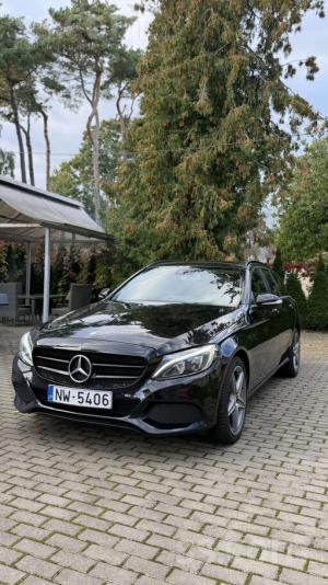 Мерседес Ц 220 2014 в Юрмала на AUTOMOTO.COM.LV Черный Мерседес Ц 220 2014 в Юрмала, объемом двигателя 2.20 л и пробегом 265 тыс. км за 11200 €, фото 1 на AUTOMOTO.COM.LV