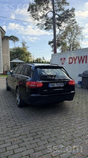 Черный Мерседес Ц 220 2014 в Юрмала, объемом двигателя 2.20 л и пробегом 265 тыс. км за 11200 €, фото 5 на AUTOMOTO.COM.LV