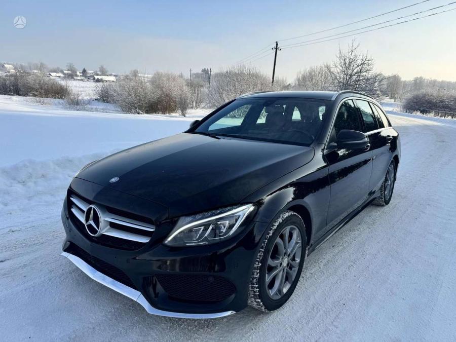 Black Mercedes-Benz c-220 2015 in Vilnius, with an engine capacity of 2.14 L and mileage of 300 thousand km for 9999 €, photo 7 on AUTOMOTO.COM.LV