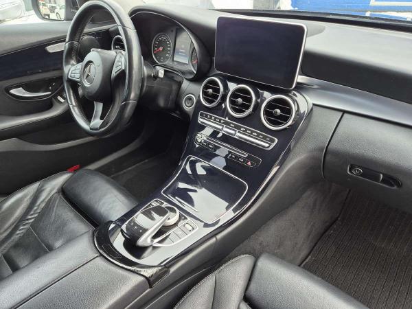 Melns Mercedes-Benz c-220 2015 Šilutė, ar dzinēja tilpumu 2.14 L un nobraukumu 398 tūkst. km par 6900 €, foto 8 vietnē AUTOMOTO.COM.LV