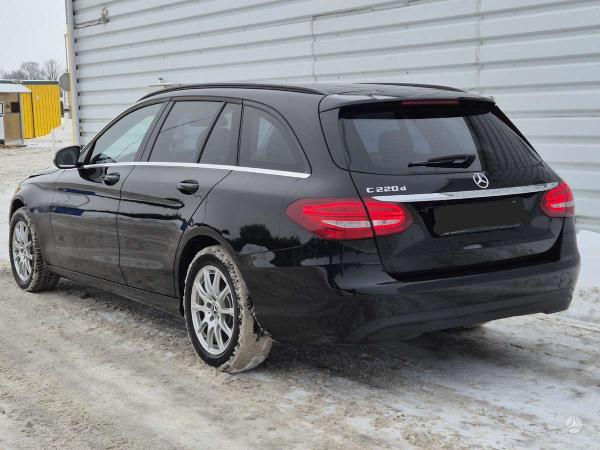 Melns Mercedes-Benz c-220 2015 Šilutė, ar dzinēja tilpumu 2.14 L un nobraukumu 398 tūkst. km par 6900 €, foto 9 vietnē AUTOMOTO.COM.LV