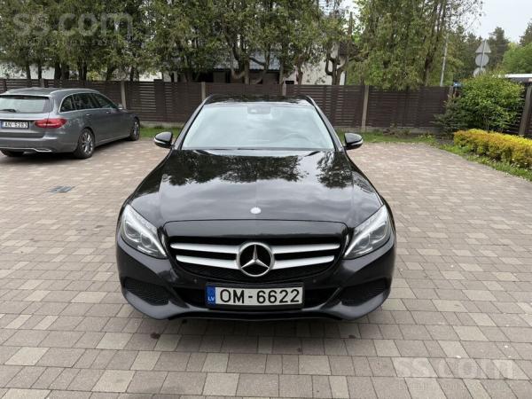 Melns Mercedes-Benz c-220 2015 Rīga, ar dzinēja tilpumu 2.20 L un nobraukumu 355 tūkst. km par 11500 €, foto 2 vietnē AUTOMOTO.COM.LV
