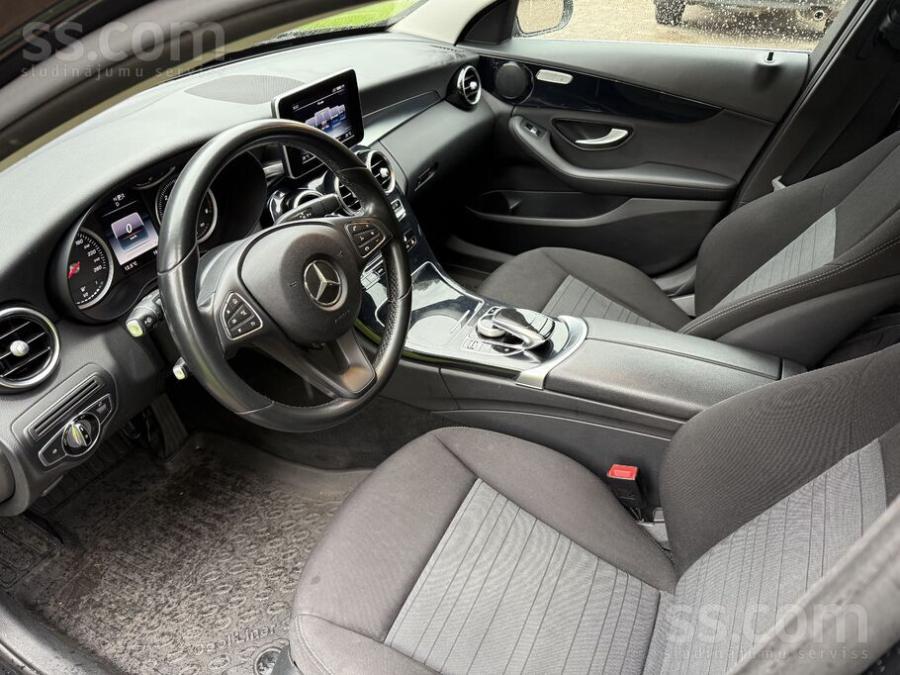 Melns Mercedes-Benz c-220 2015 Rīga, ar dzinēja tilpumu 2.20 L un nobraukumu 355 tūkst. km par 11500 €, foto 10 vietnē AUTOMOTO.COM.LV