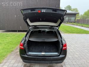 Melns Mercedes-Benz c-220 2015 Rīga, ar dzinēja tilpumu 2.20 L un nobraukumu 355 tūkst. km par 11500 €, foto 14 vietnē AUTOMOTO.COM.LV