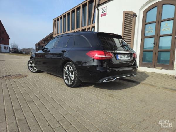 Black Mercedes-Benz c-220 2015 in Klaipeda, with an engine capacity of 2.10 L and mileage of 345 thousand km for 10500 €, photo 3 on AUTOMOTO.COM.LV